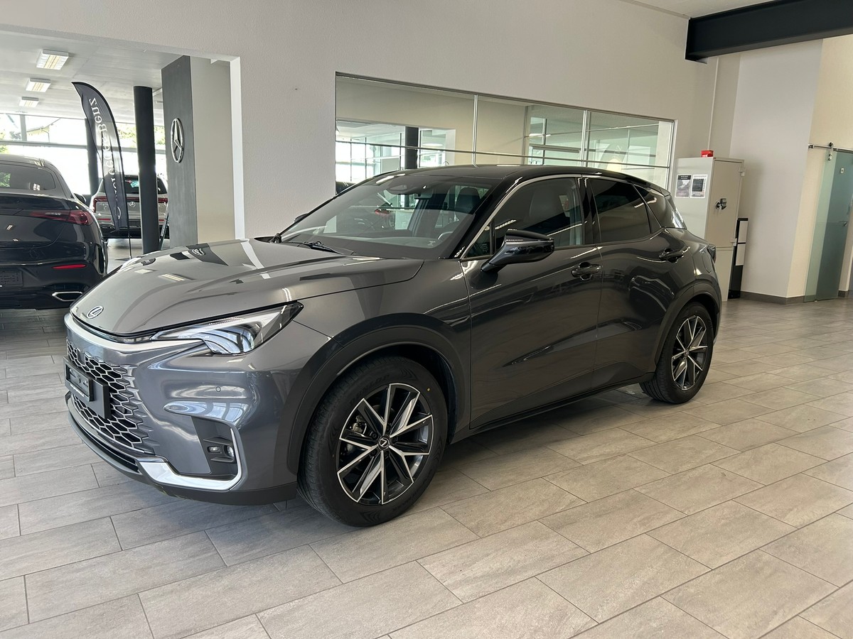 LEXUS LBX AWD Cool CVT Kaufen
