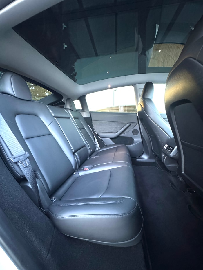 TESLA Model Y Performance / Anhängerkupplung / AMD RYZEN*RESERVIERT* À ...