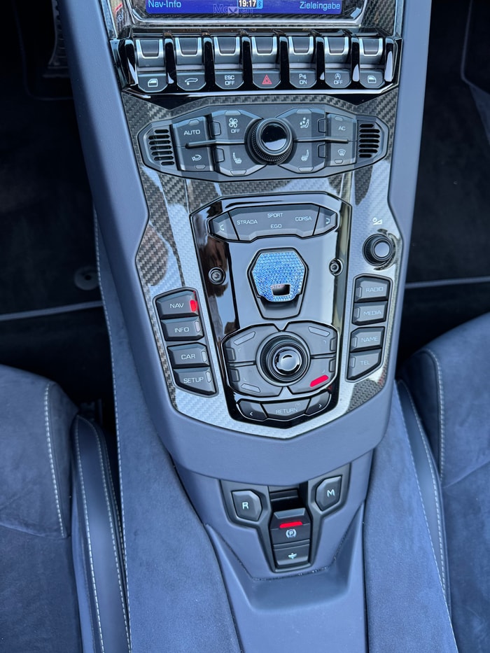 LAMBORGHINI Aventador S Bucherer Blue Edition 1of1 LP740-4 Roadster E ...