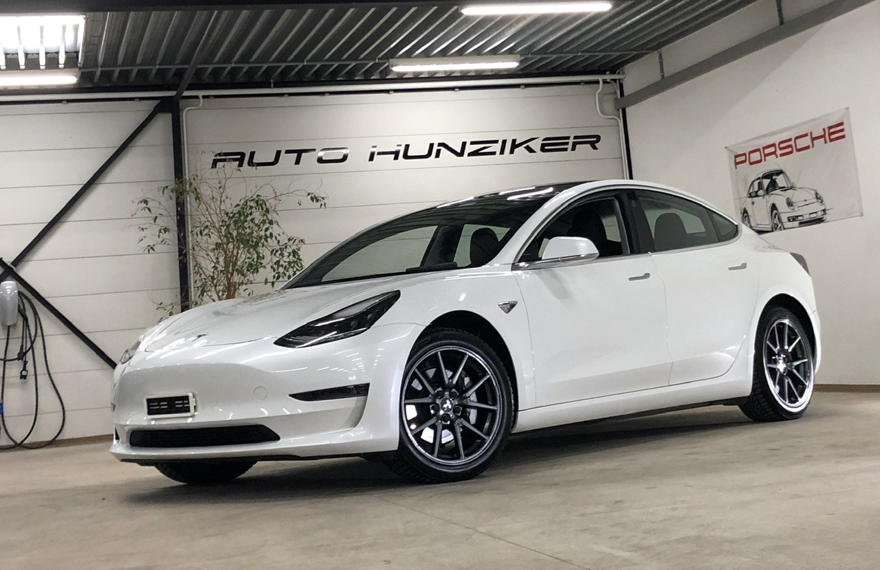 TESLA Model 3 Long Range Dual Motor AWD / Enhanced Autopilot Kaufen