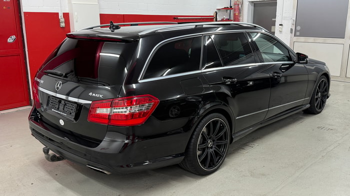 MERCEDES-BENZ E 250 CDI BlueEff. Avantgarde 4Matic 7G-Tronic, AMG- Line ...