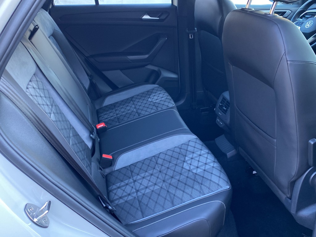 VW T-Roc 1.5 TSI EVO R-Line DSG Kaufen