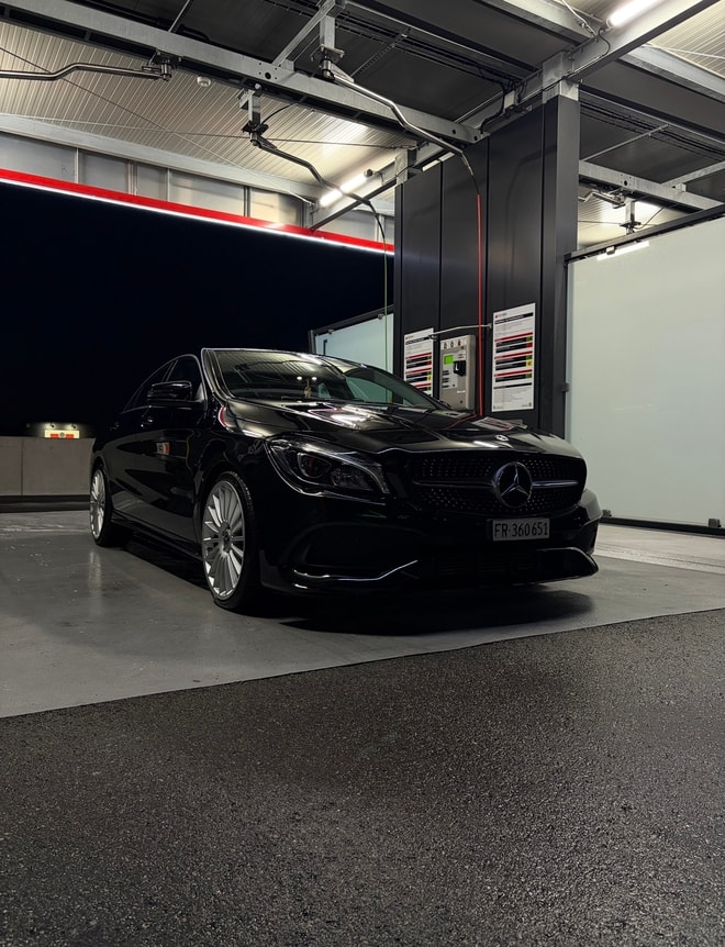 MERCEDES-BENZ CLA 250 AMG Line 4m Kaufen