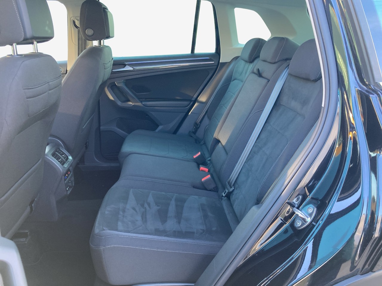 VW Tiguan 2.0 TDI SCR Elegance 4Motion DSG Kaufen