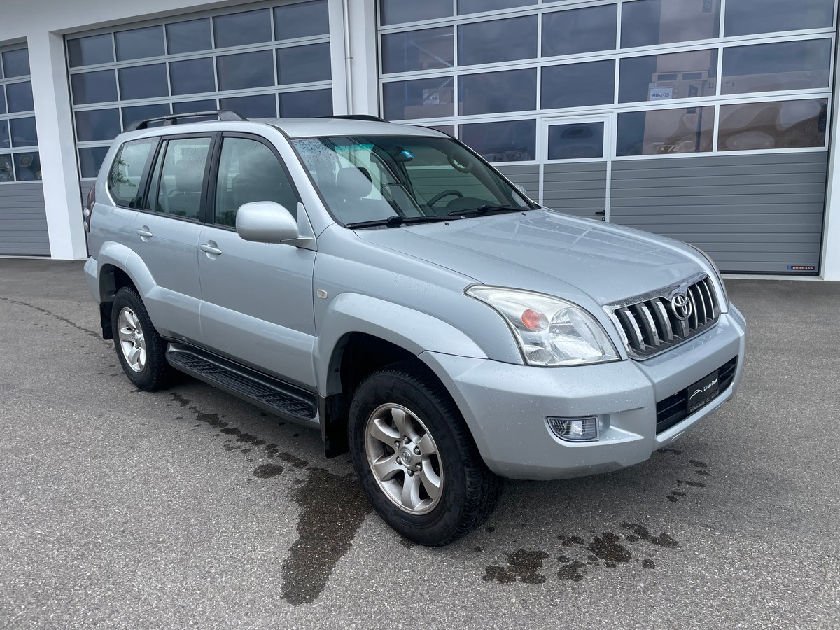 TOYOTA Land Cruiser 3.0 TD Frisch MFK Kaufen