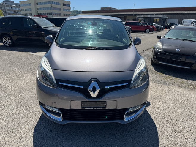 RENAULT Scénic 1.5 dCi Bose Edition EDC À vendre